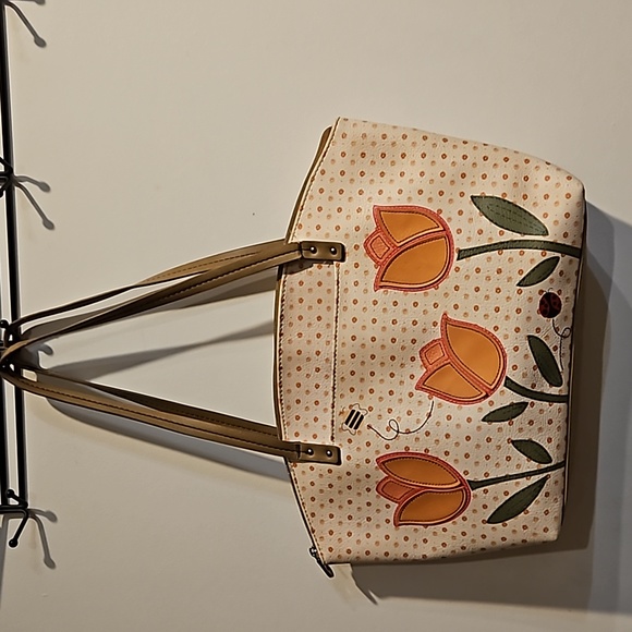 Relic | Bags | Relic Caraway Medium Tote Handbag Tulip Bee Ladybug ...